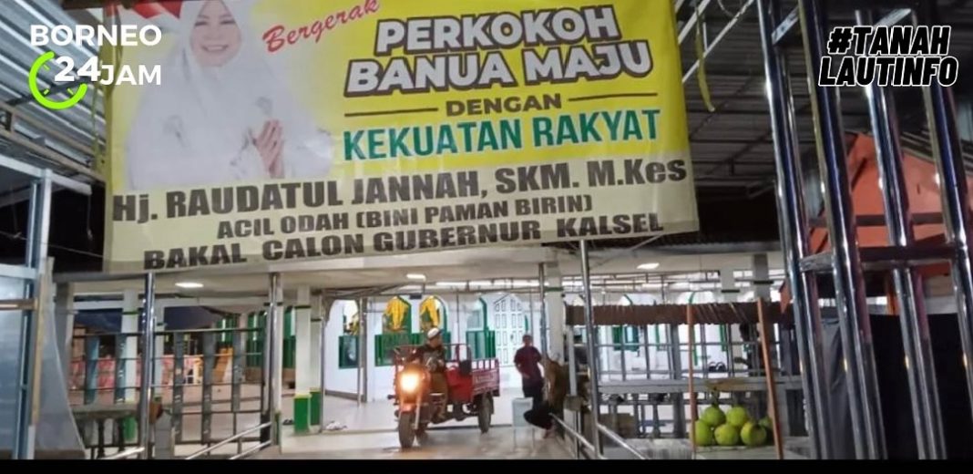 Heboh Spanduk Acil Odah di Makam Datu Kelampayan - Wartabanjar