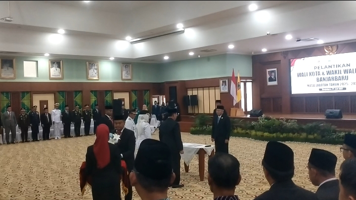 BREAKING NEWS Lisa - Wartono Resmi Dilantik Sebagai Wali Kota dan Wakil ...