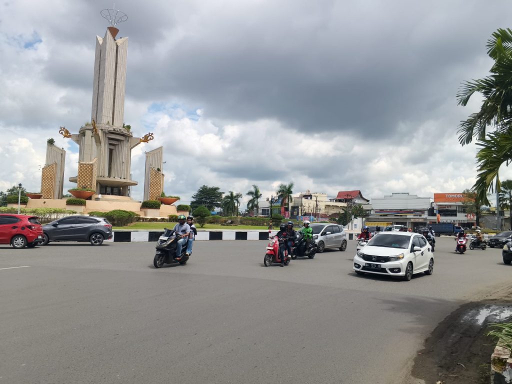 Simpang Empat Banjarbaru Padat, Dishub Siapkan Rekayasa Lalu Lintas ...