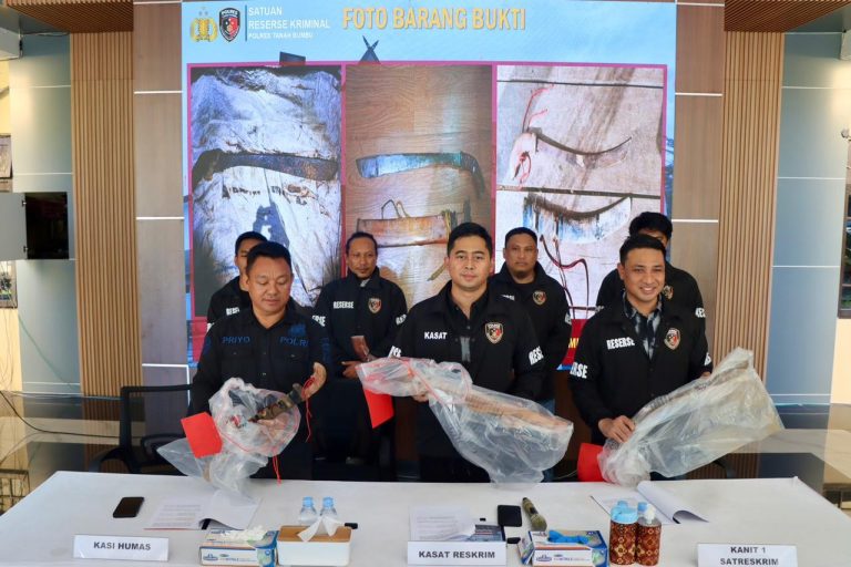 Sat Reskrim Polres Tanah Bumbu Ungkap Kasus Pembunuhan di Desa Batu ...